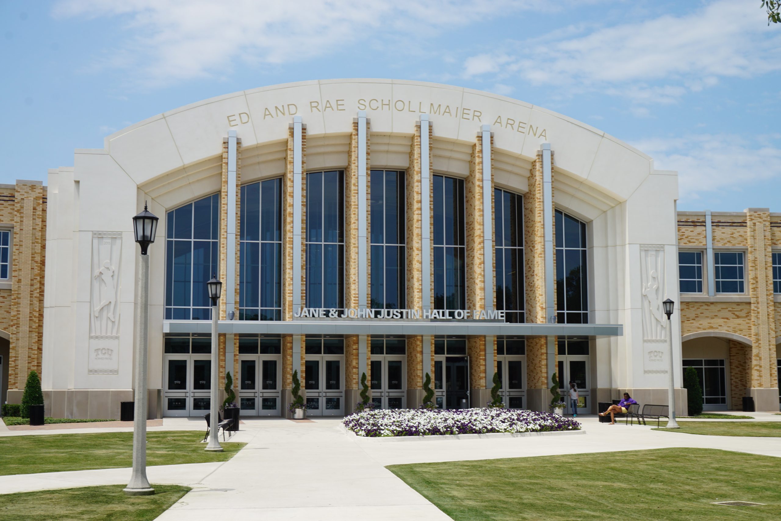 Schollmaier Arena | Basketball Tripper